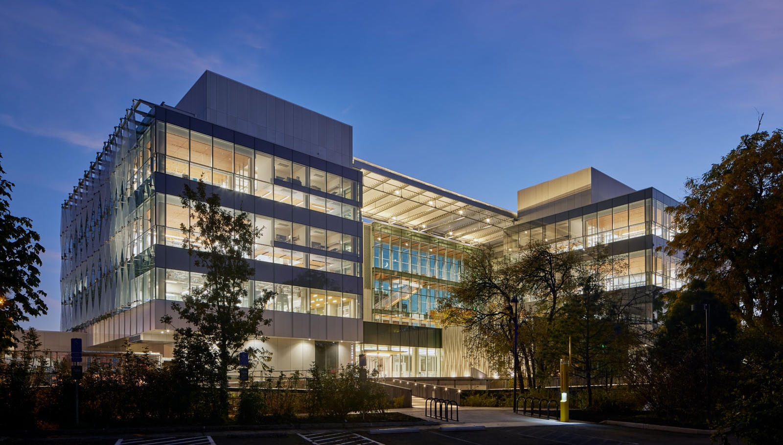 UO Knight Campus Officially Opens | KLCC UO Knight Campus Officially Opens | KLCC