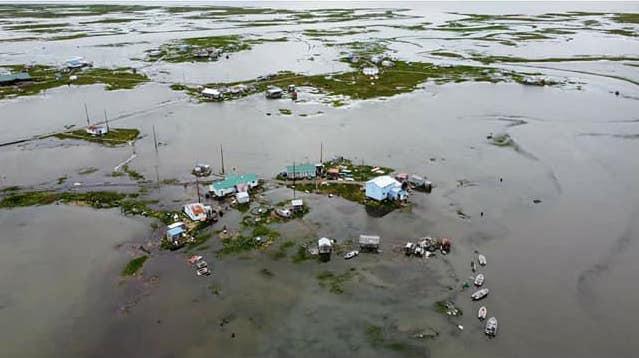 Kwigillingok Experiences Severe Tidal Flooding | KYUK