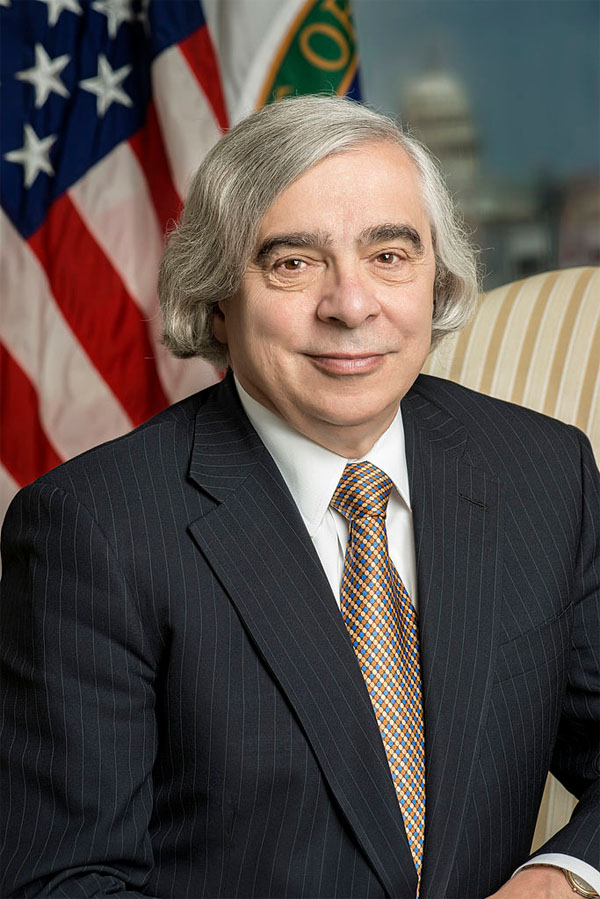 Ernest Moniz Biografia