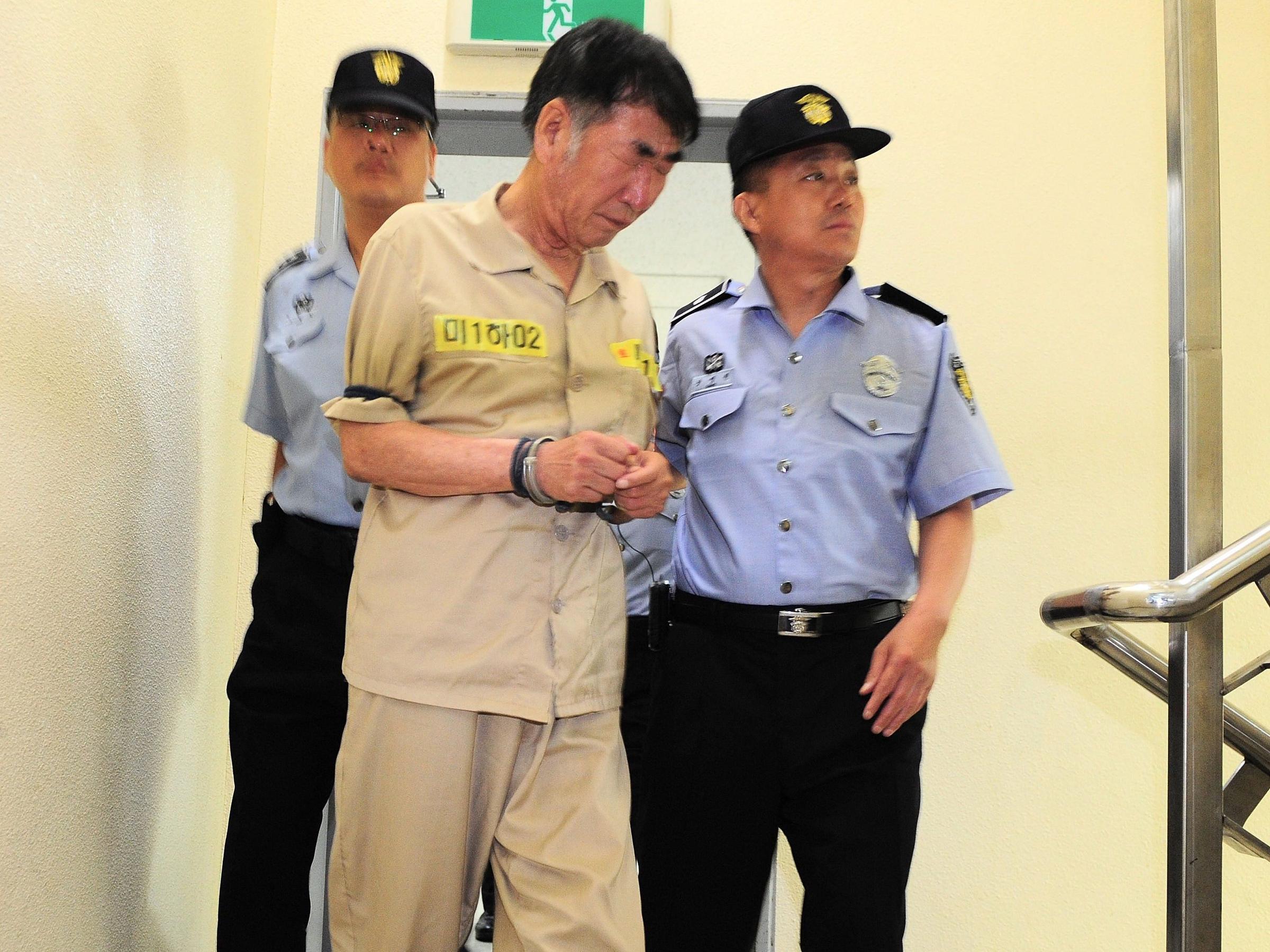 Death Penalty Reportedly Sought For Captain In Korean Ferry Disaster ...