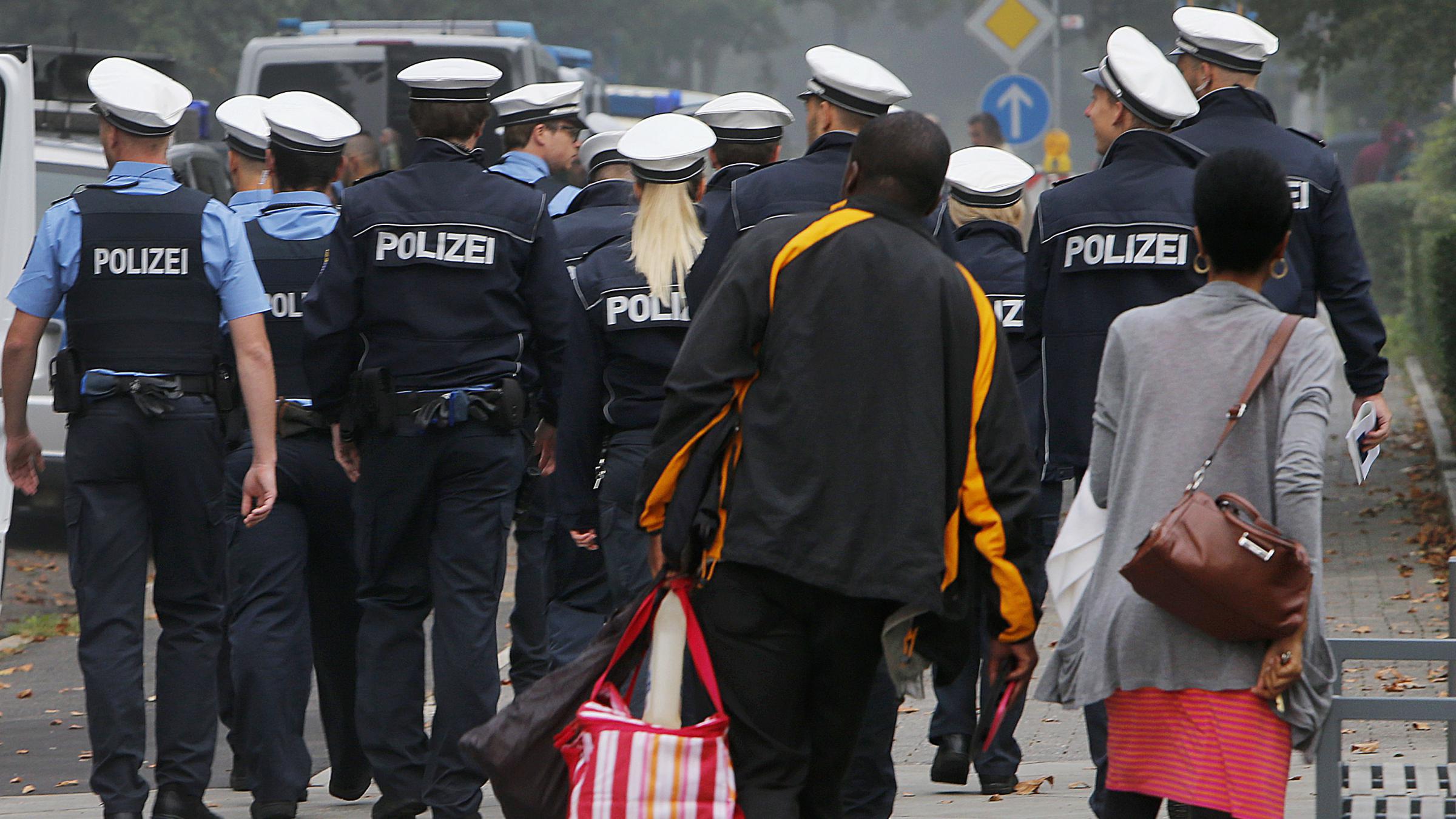 Bomb Successfully Defused Following Largest Evacuation Of Post World War II Germany KUOW bomb-successfully-defused-following-largest-evacuation-of-post-world-war-ii-germany-kuow