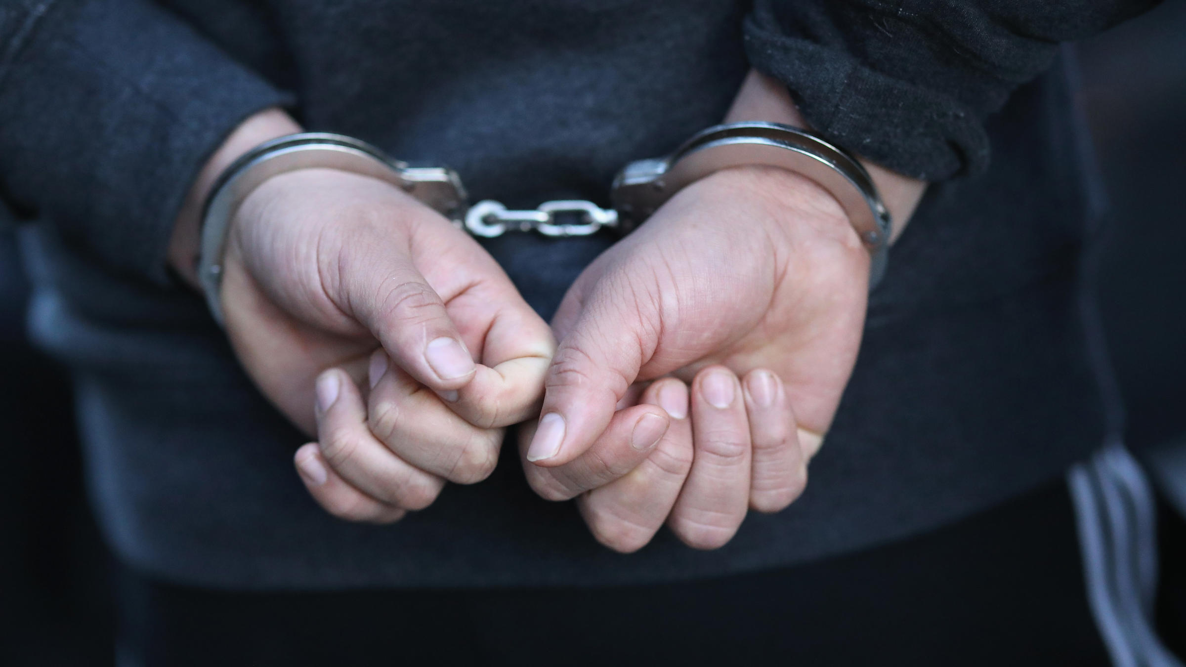 ICE To Send 1 600 Detainees To Federal Prisons KUT ICE To Send 1 600 Detainees To Federal Prisons KUT