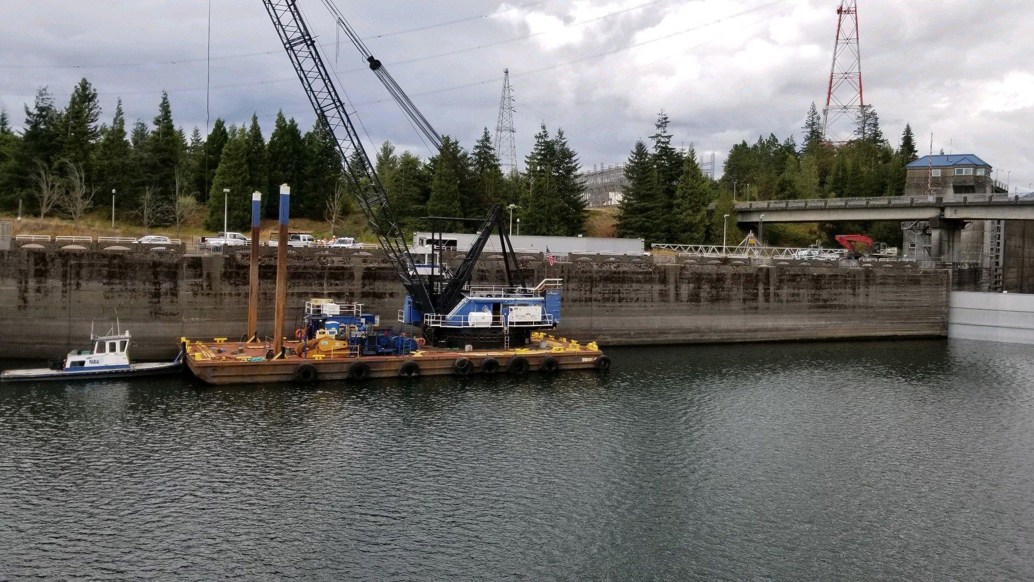 Columbia River Lock System Port Of Cascade Locks On The Columbia River