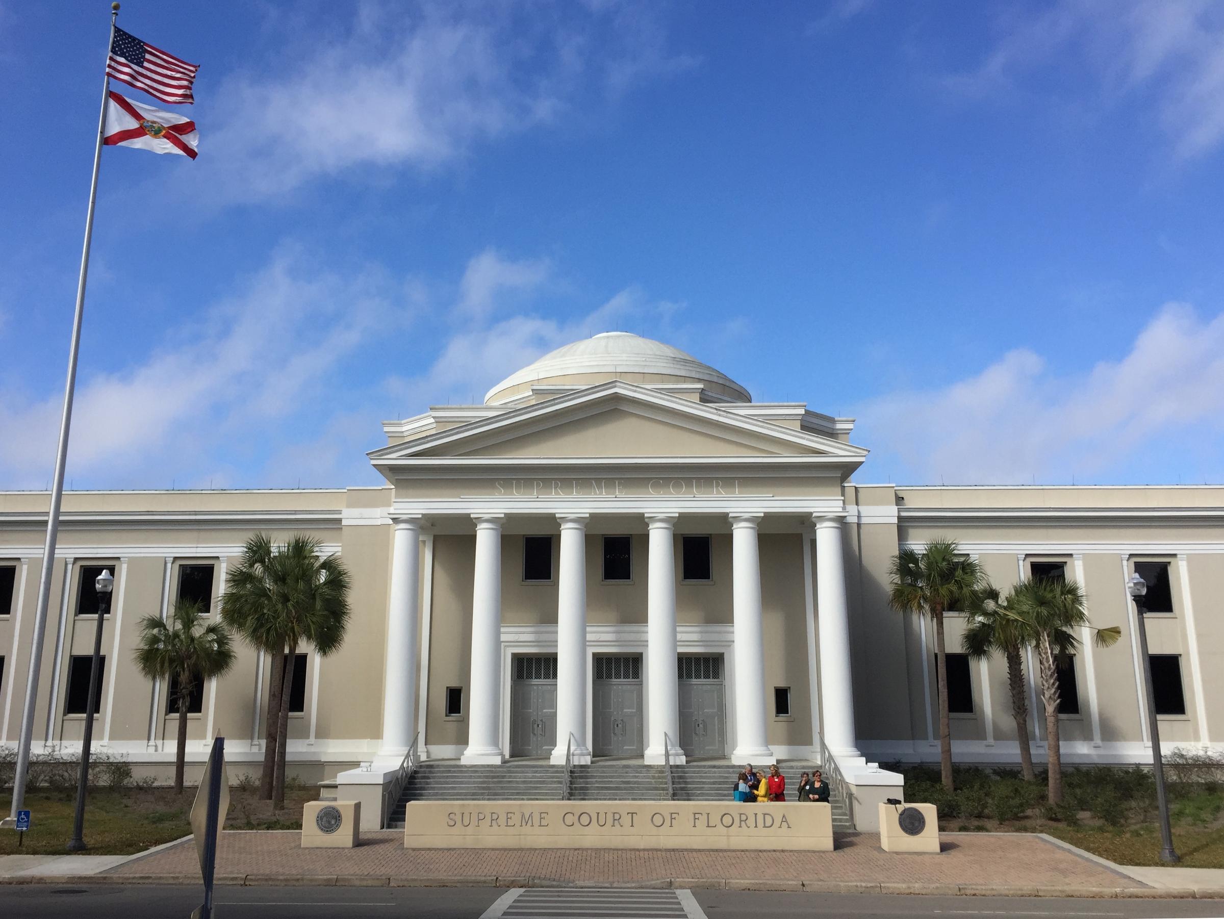 Defendants Parents And Media Can Get Text Notifications For Florida Criminal Court Hearings 