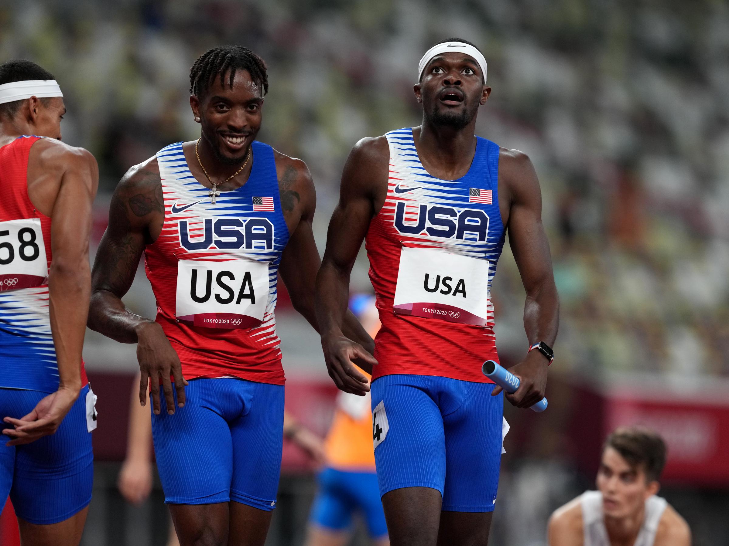 U S Men Win 4x400 Meter Relay And Get The Team s First Track Gold In