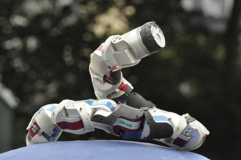 CMU's 'Snakebot' Deployed In Mexico City Search-And-Rescue Mission | 90 ...